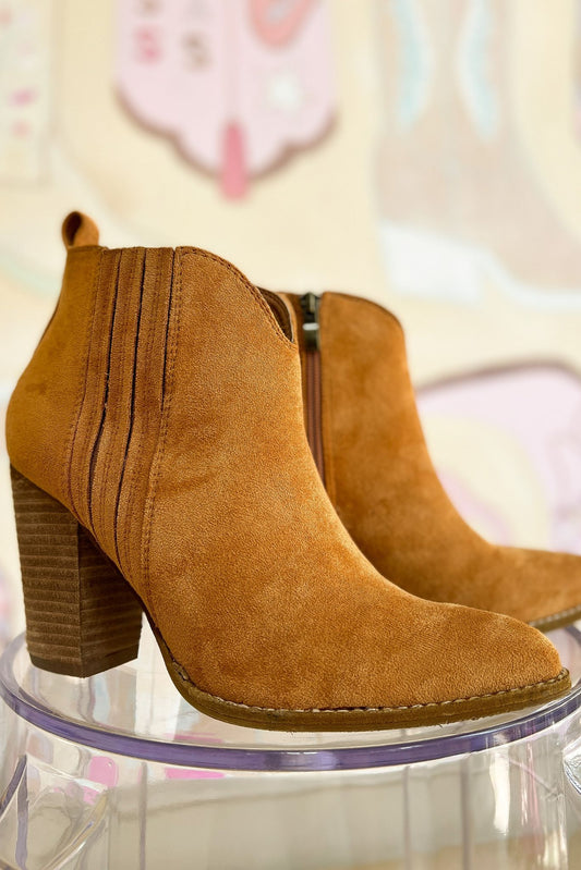 Boots and Booties – Shop Style Your Senses